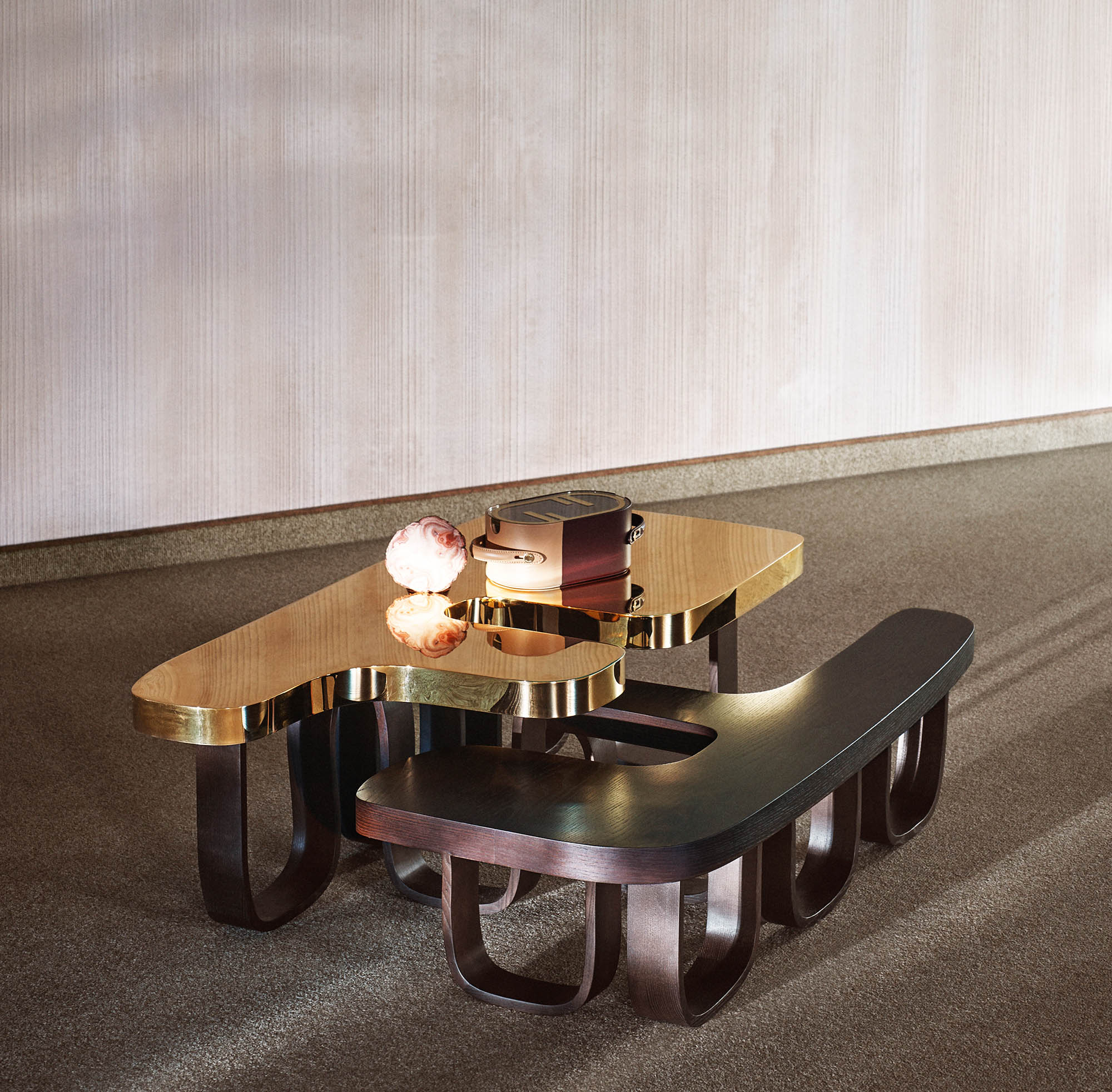 efo-coffee-table-coffee-tables-side-tables-fendi-casa